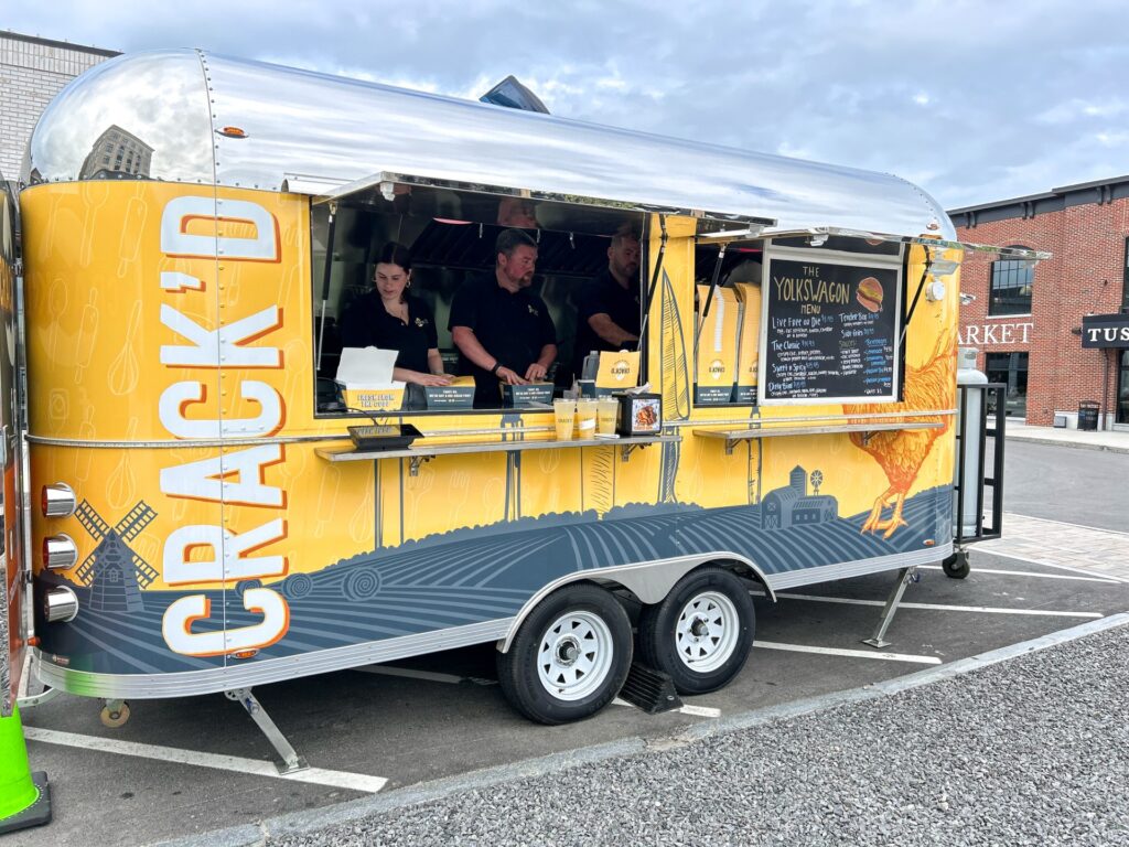 Breakfast & Lunch Restaurant | Sandwiches, Coffee, Salads, Smoothie